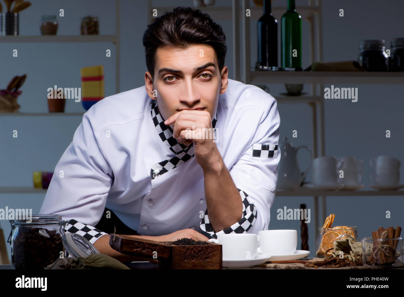 Brewing fruit te hi-res stock photography and images - Alamy