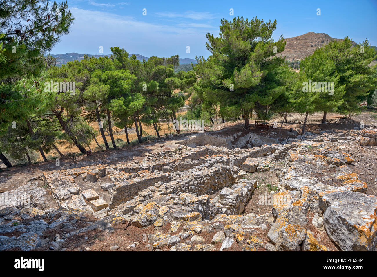 Minoan palace of phaistos hi-res stock photography and images - Alamy