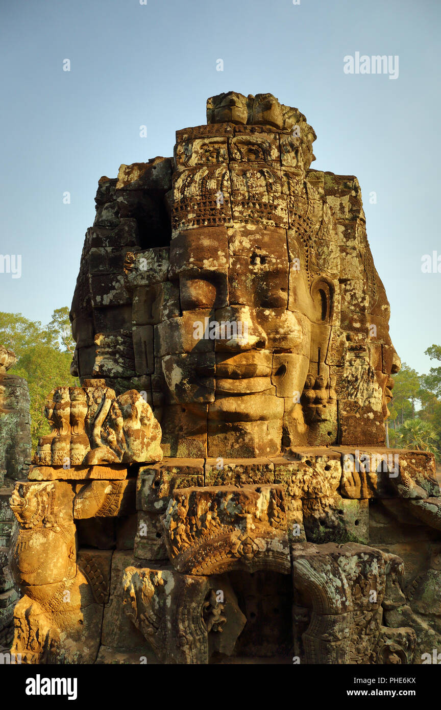 Giant stone face hi-res stock photography and images - Alamy
