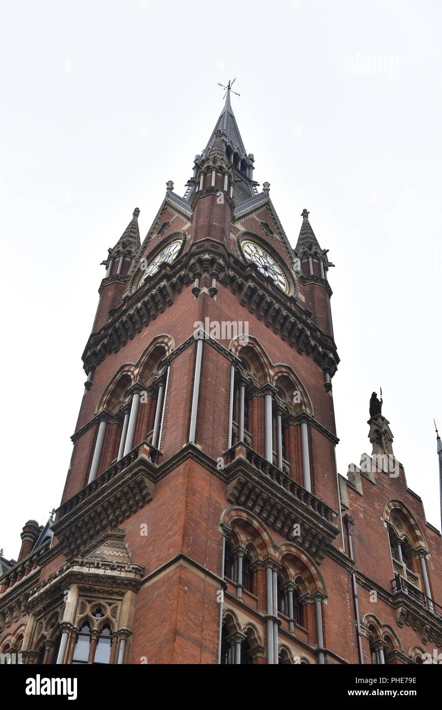 Victoria terminus clock tower hi-res stock photography and images - Alamy