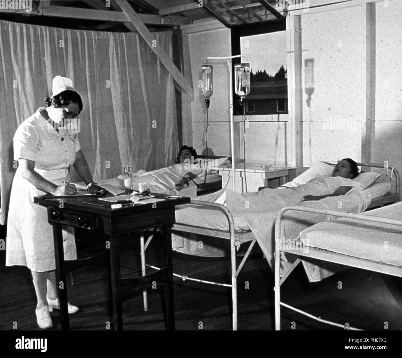 VD treatment center. Patients on intravenous formula Stock Photo - Alamy