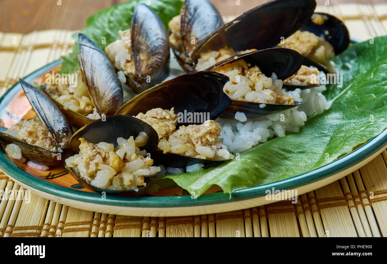 Midye dolmasi hi-res stock photography and images - Alamy