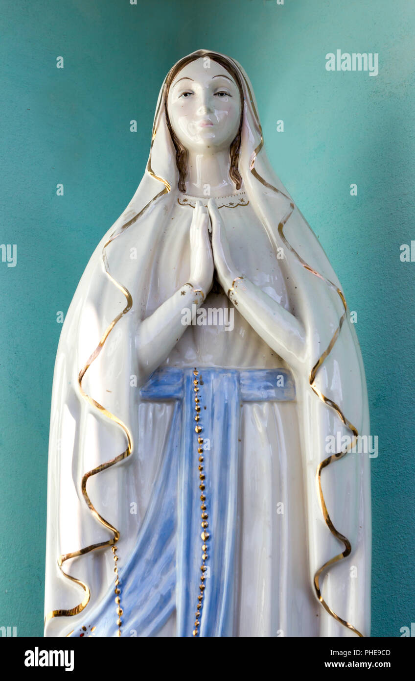Virgin Mary statue Stock Photo - Alamy