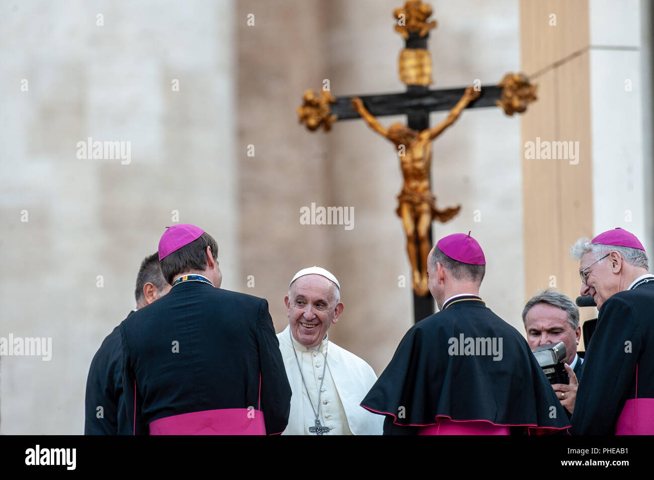 Pope Francis leads a special audience for the German ministrants in St ...