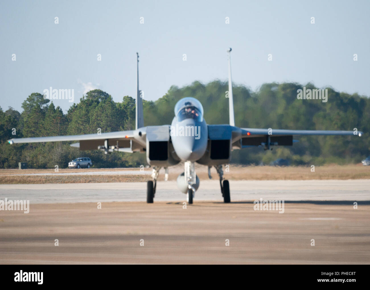 Sniper flight hi-res stock photography and images - Alamy