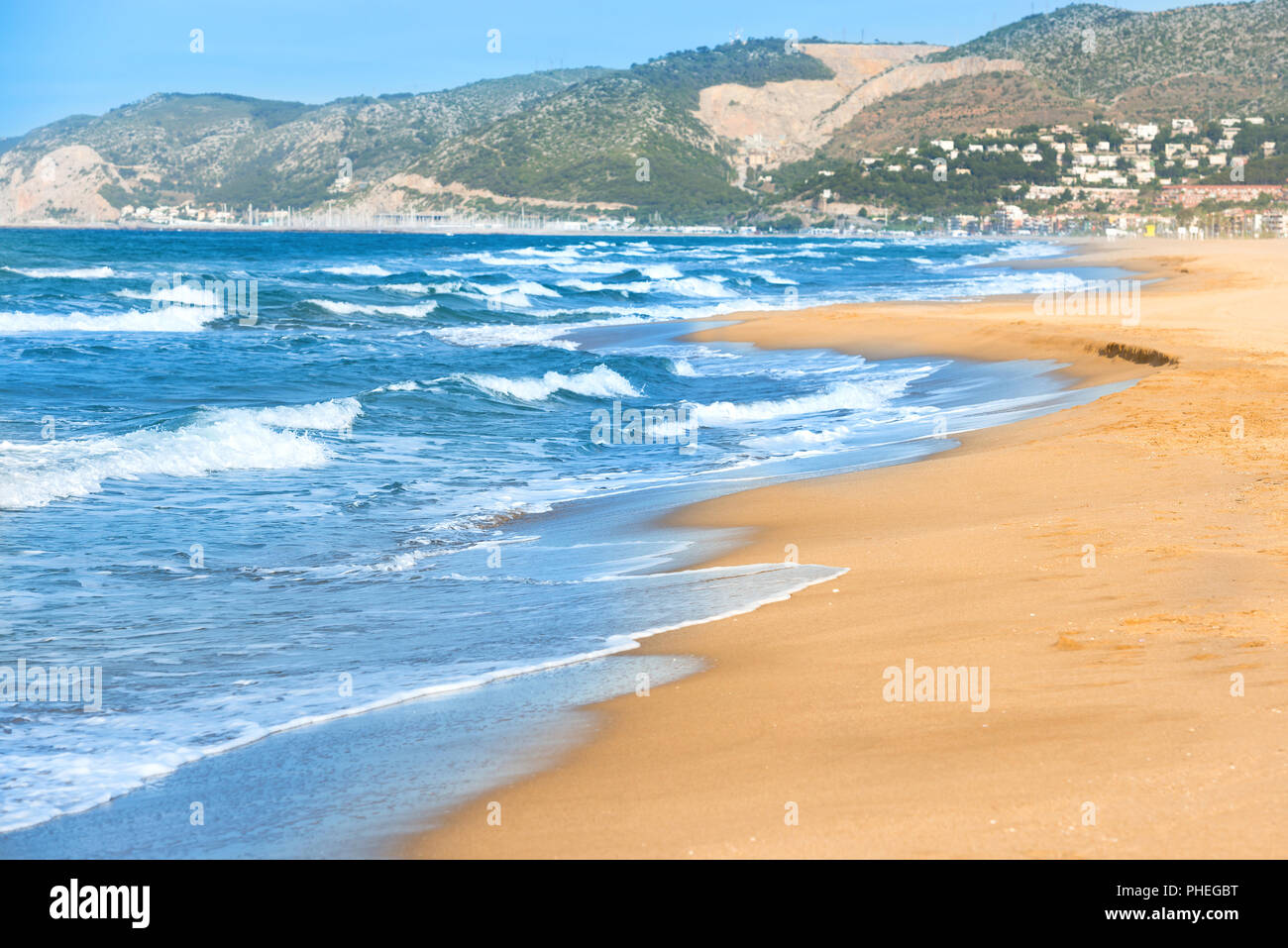 Long sand beach hi-res stock photography and images - Alamy
