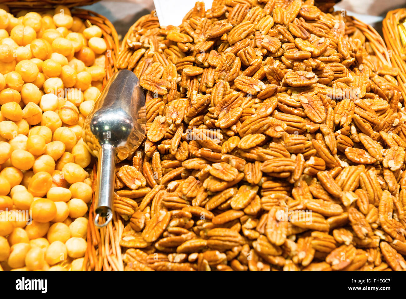 Various fruit for sale hi-res stock photography and images - Alamy