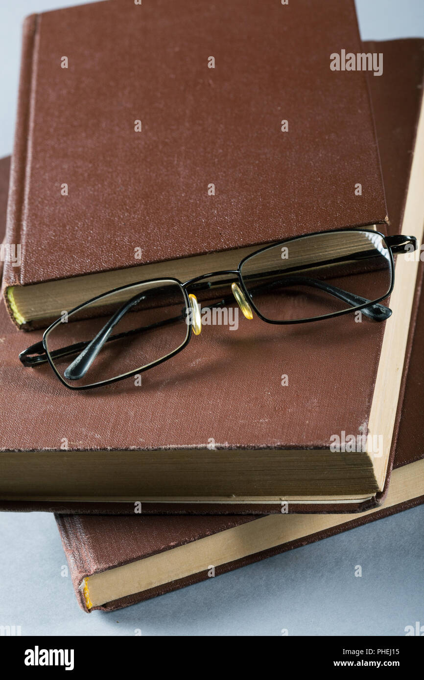 Book cover on table hi-res stock photography and images - Alamy