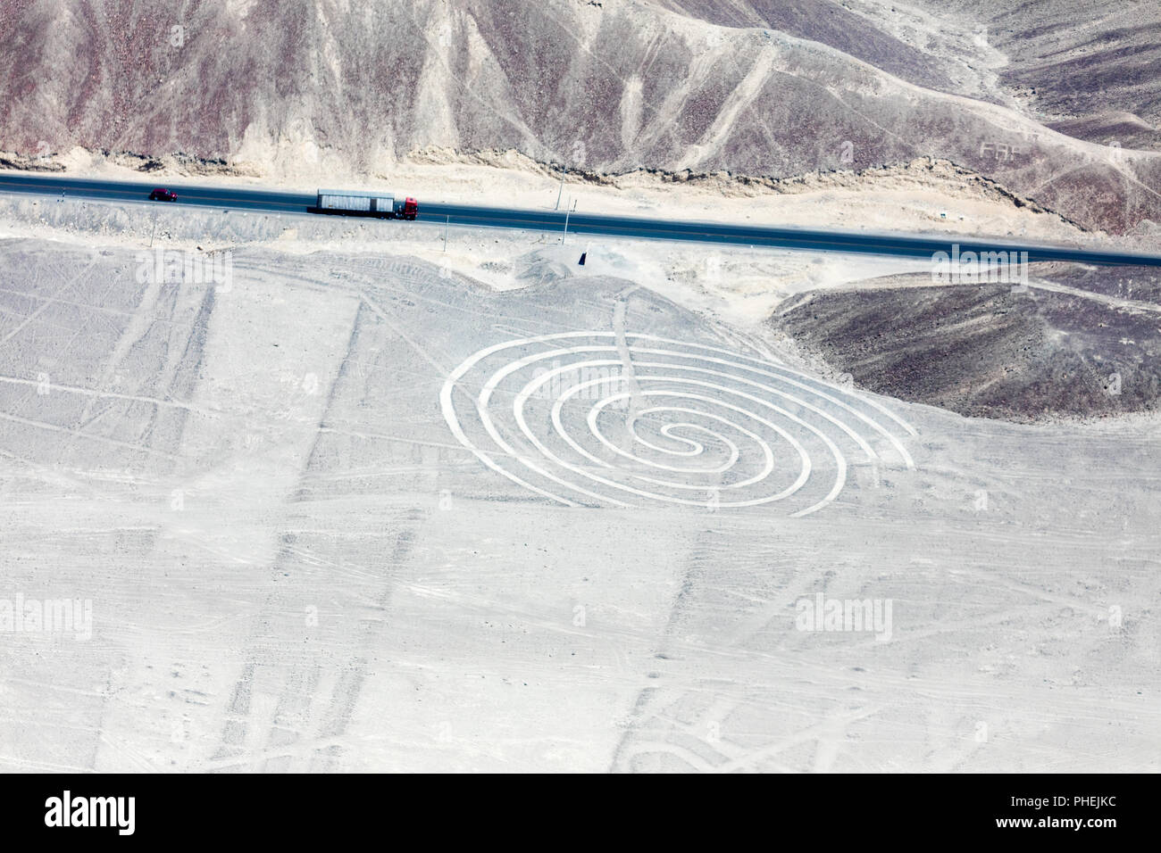 Nazca lines from the aircraft Stock Photo - Alamy