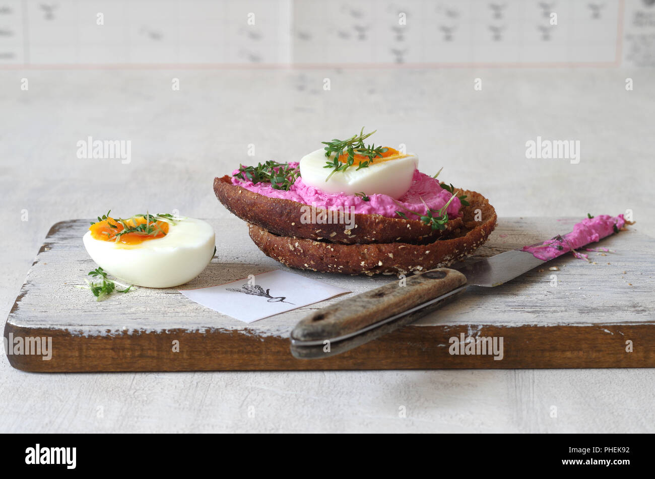 beetroot spread with egg and cress to wholemeal Stock Photo - Alamy