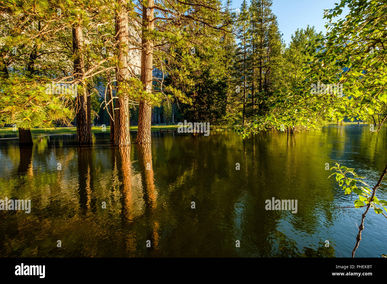 Merced river in flood hi-res stock photography and images - Alamy
