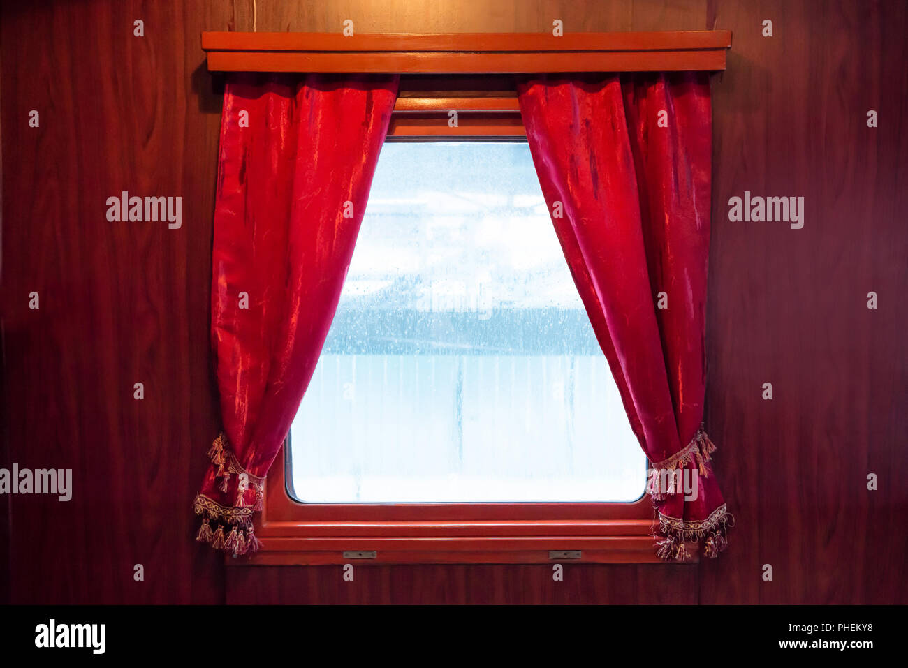 Train curtains hi-res stock photography and images - Alamy