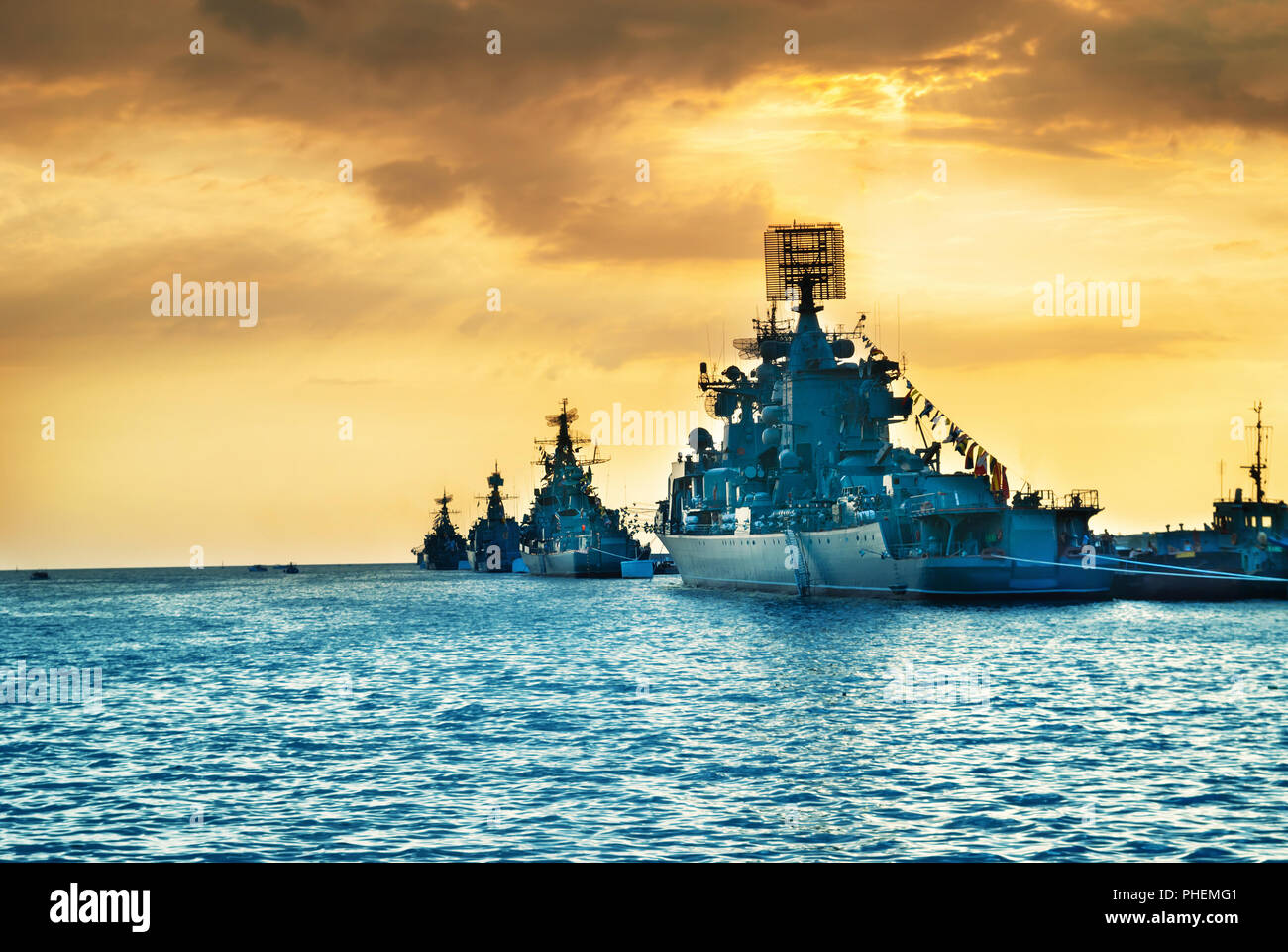 Military navy ships in hi-res stock photography and images - Alamy
