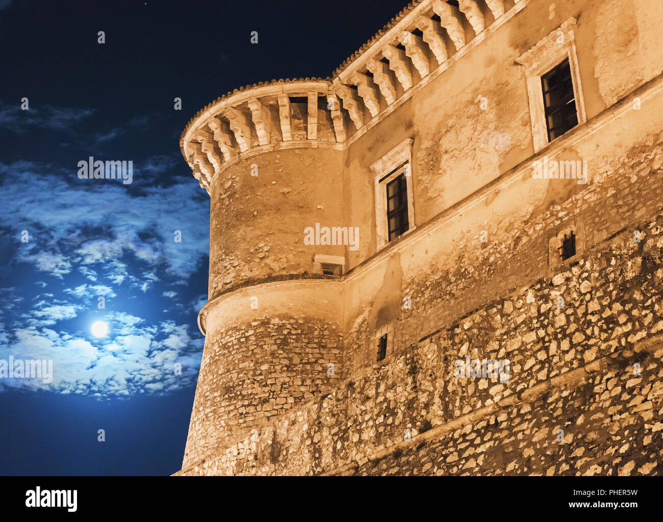 night view of the Alviano medieval castle in Italy Stock Photo - Alamy