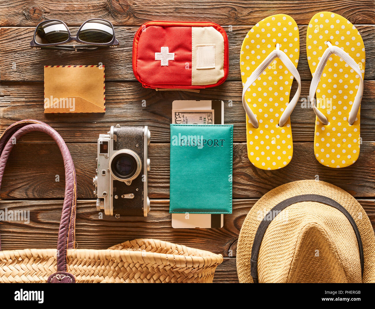 Travel and beach flat lay Stock Photo - Alamy