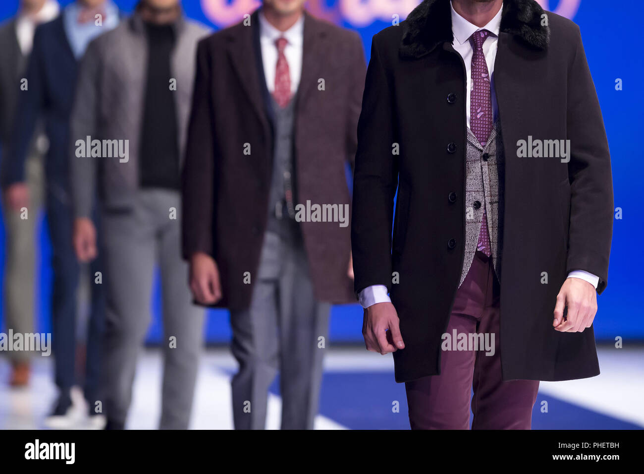 Catwalk models runway hi-res stock photography and images - Alamy