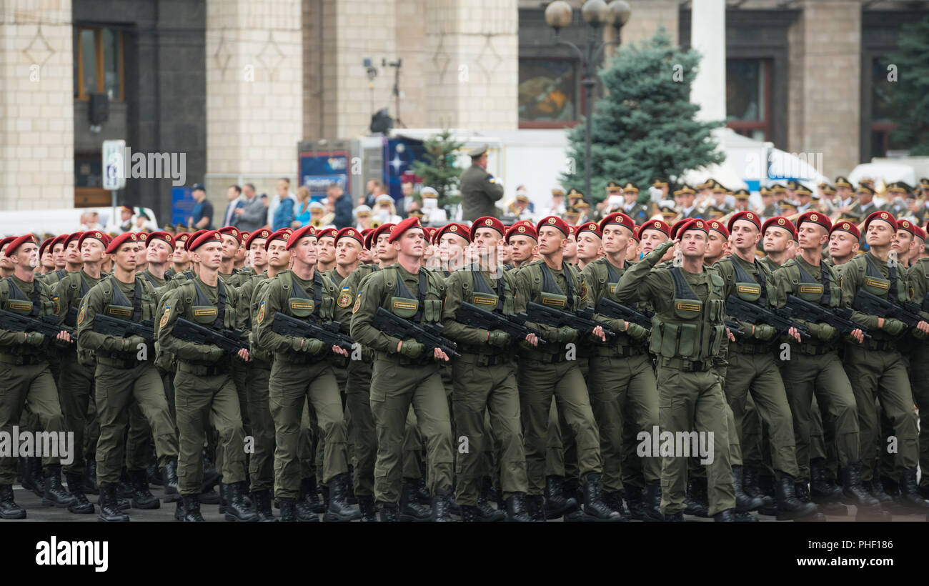 The 2016 military parade in ukraine hi-res stock photography and images ...