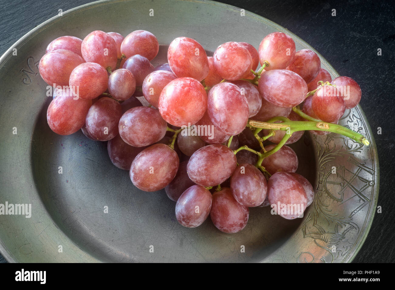 Table grapes hi-res stock photography and images - Alamy