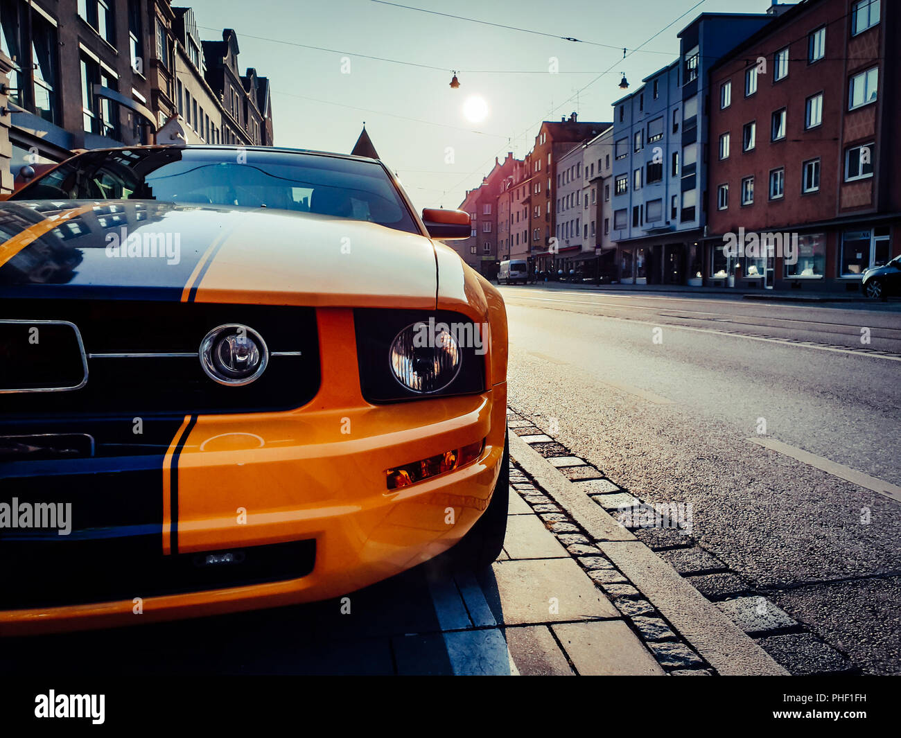 Rear view mustang hi-res stock photography and images - Alamy