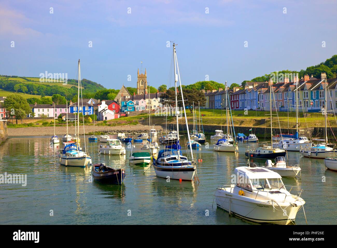 Cardigan bay wales hi-res stock photography and images - Alamy