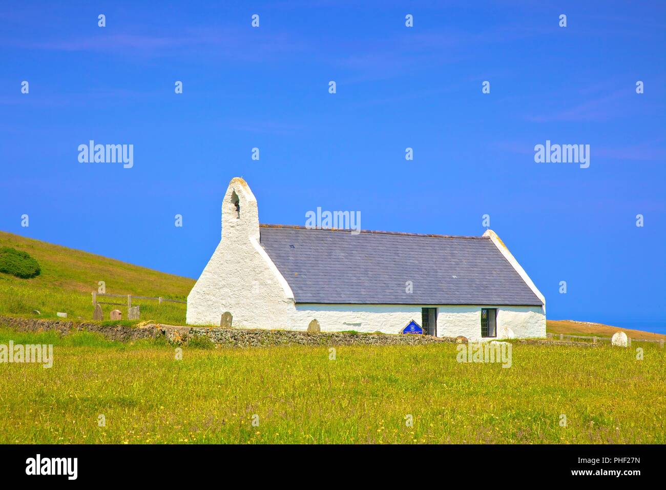 Mwnt Church High Resolution Stock Photography and Images - Alamy