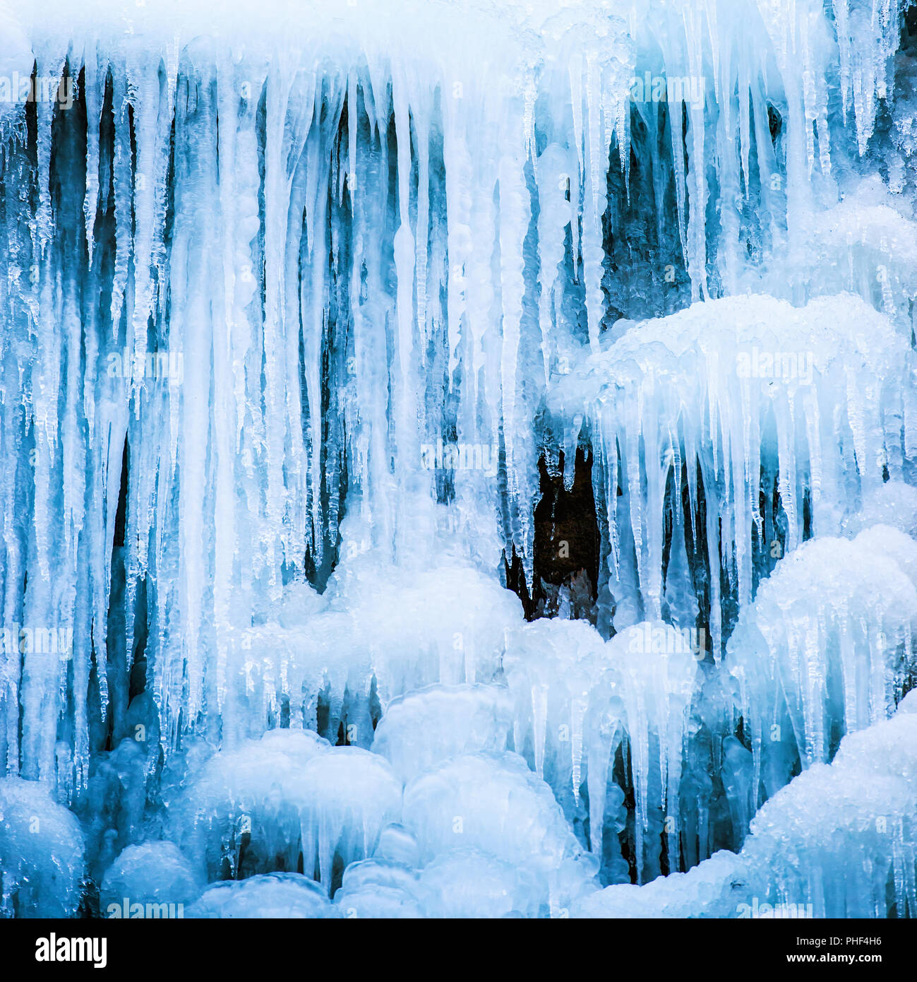 Frozen ice waterfall Stock Photo - Alamy