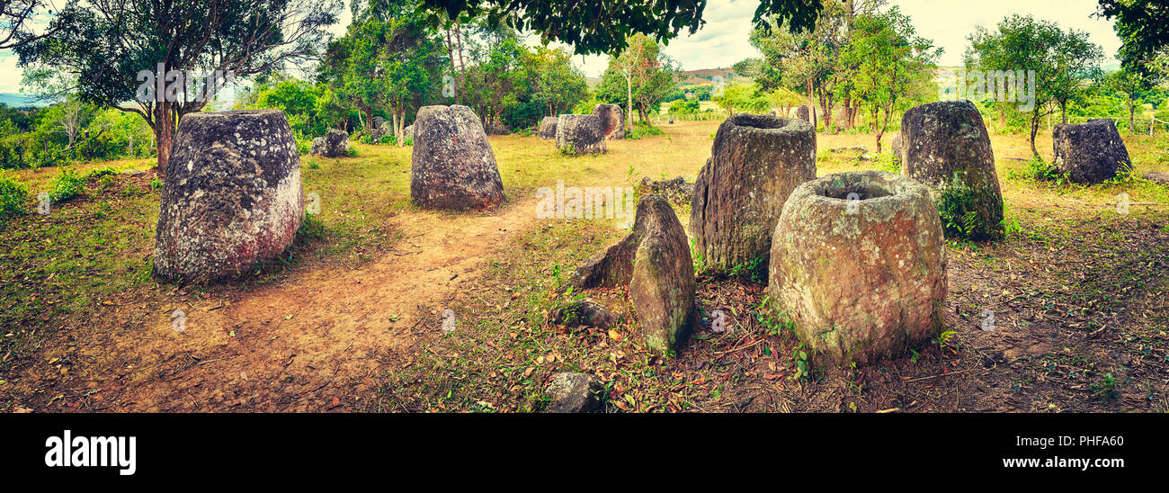 Plain jars hi-res stock photography and images - Alamy