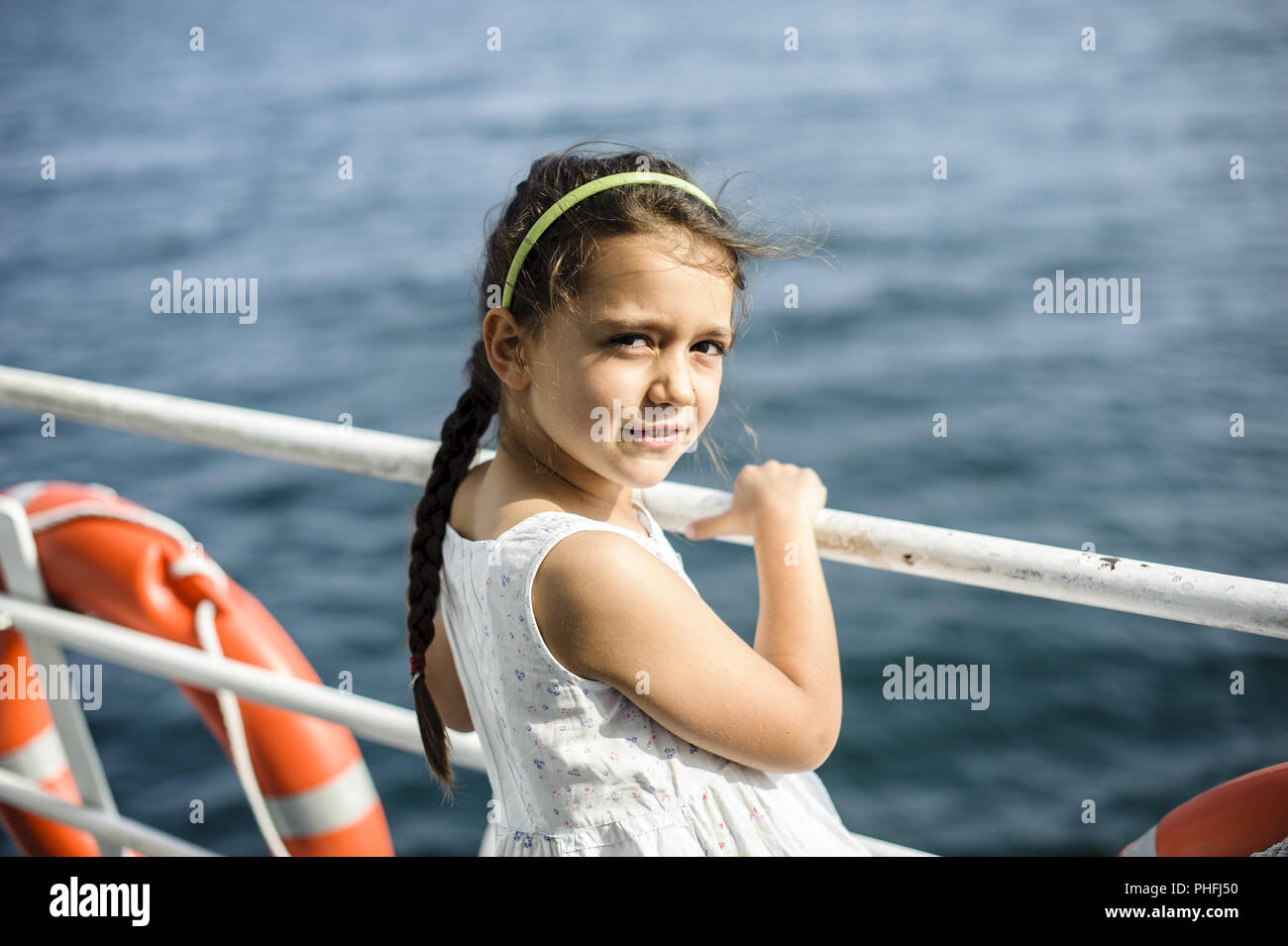 Girl on cruise ship hi-res stock photography and images - Alamy