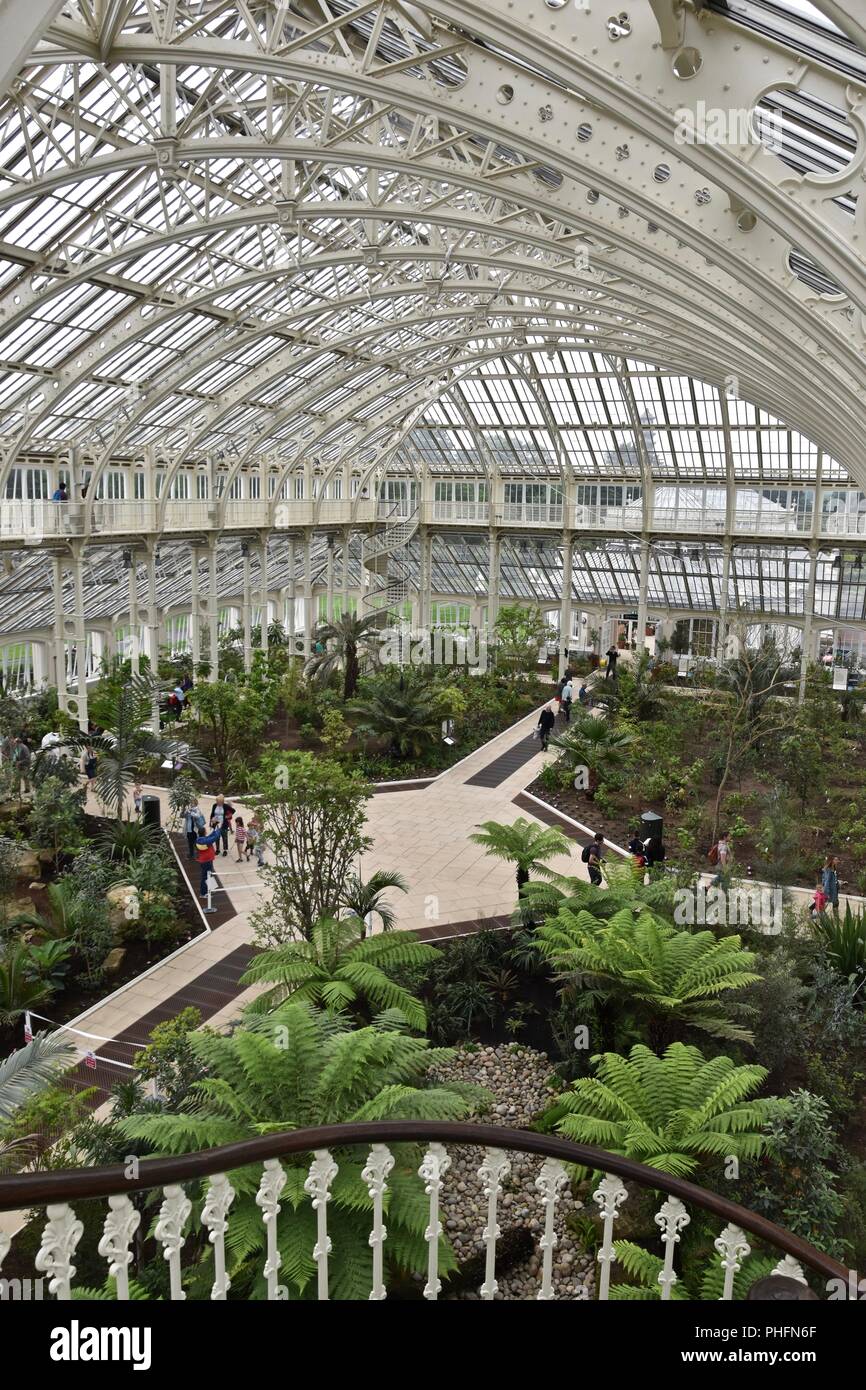 A view of Kew Royal Botanical Gardens, London, United Kingdom Stock ...