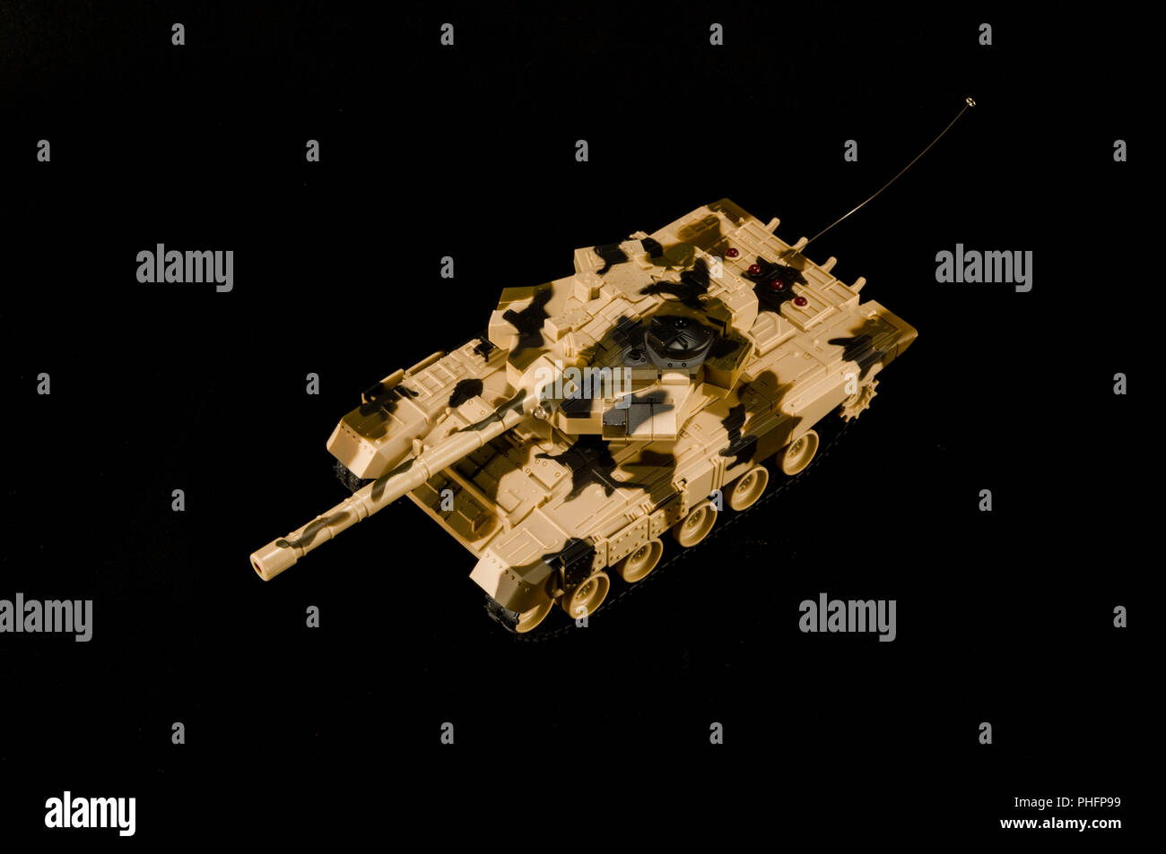 Scale model tank hi-res stock photography and images - Alamy