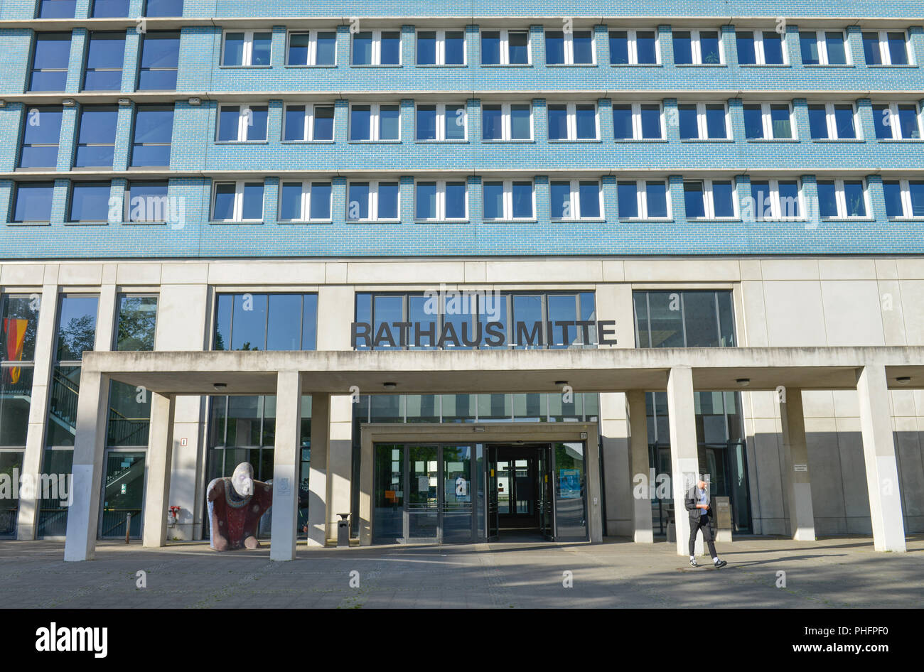 Rathaus Mitte, Karl-Marx-Allee, Mitte, Berlin, Deutschland Stock Photo ...