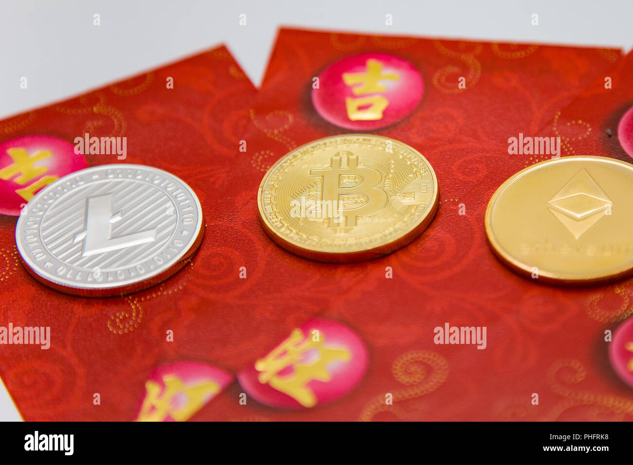 Money packets hi-res stock photography and images - Alamy