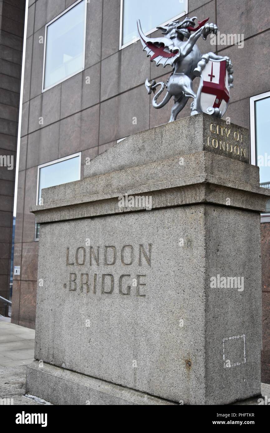 This famous and historic London Bridge spanning the River Thames ...