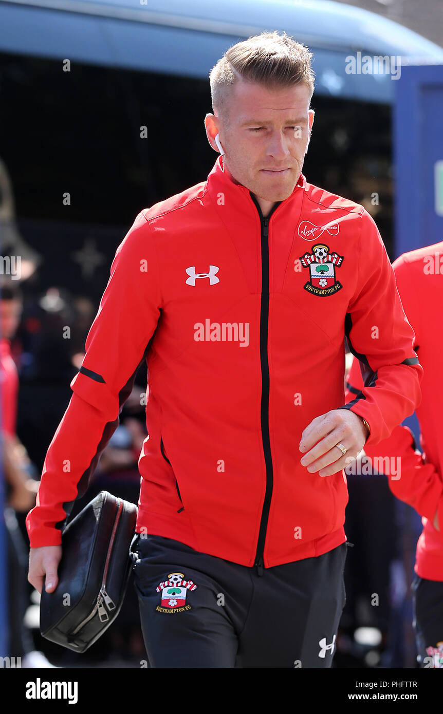 Southampton's Steven Davis during the Premier League match at Selhurst ...