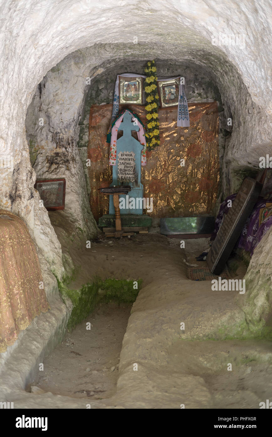 Monastery caves hi-res stock photography and images - Alamy