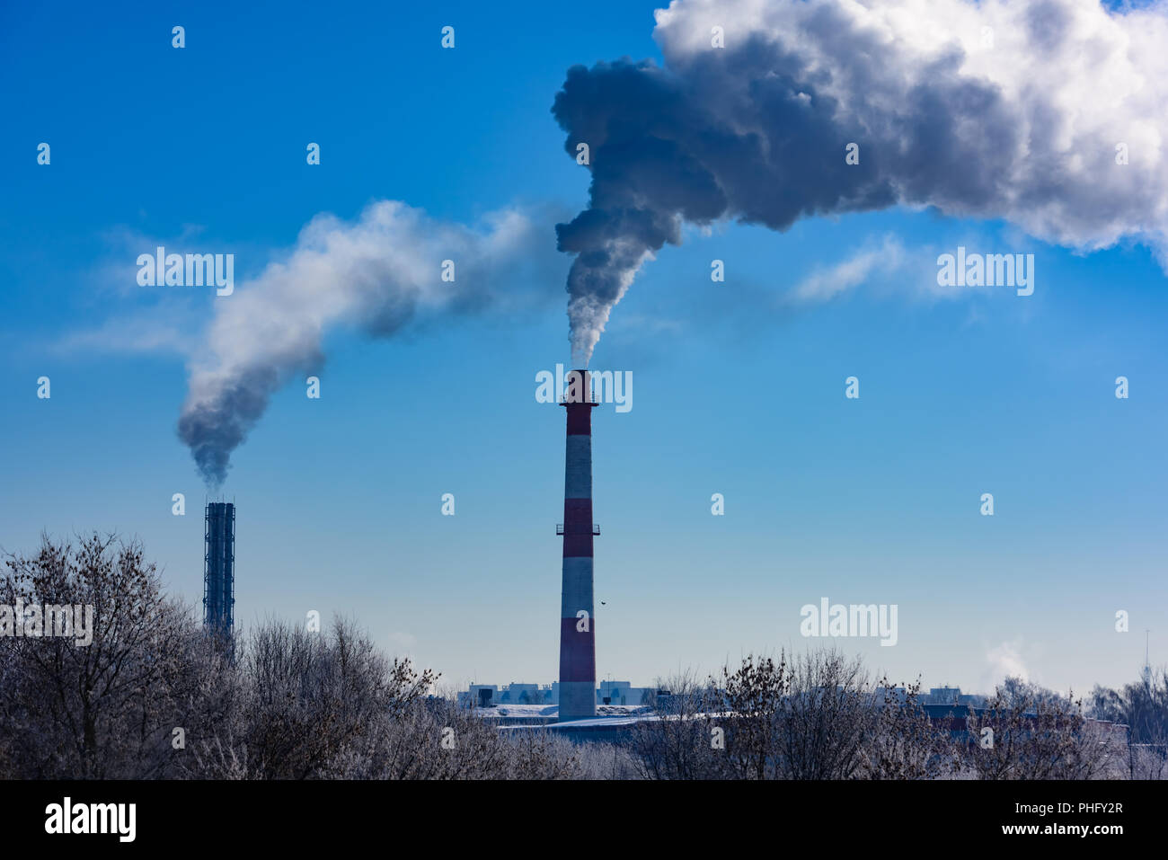 Pipe smoke hi-res stock photography and images - Alamy