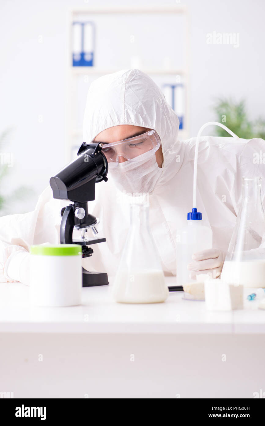 Food scientist testing new stuff in the lab Stock Photo - Alamy