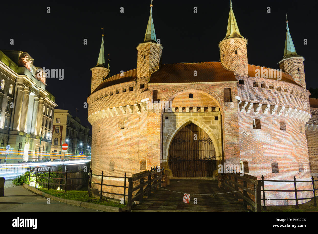Krakow medieval fortified tower wall hi-res stock photography and ...