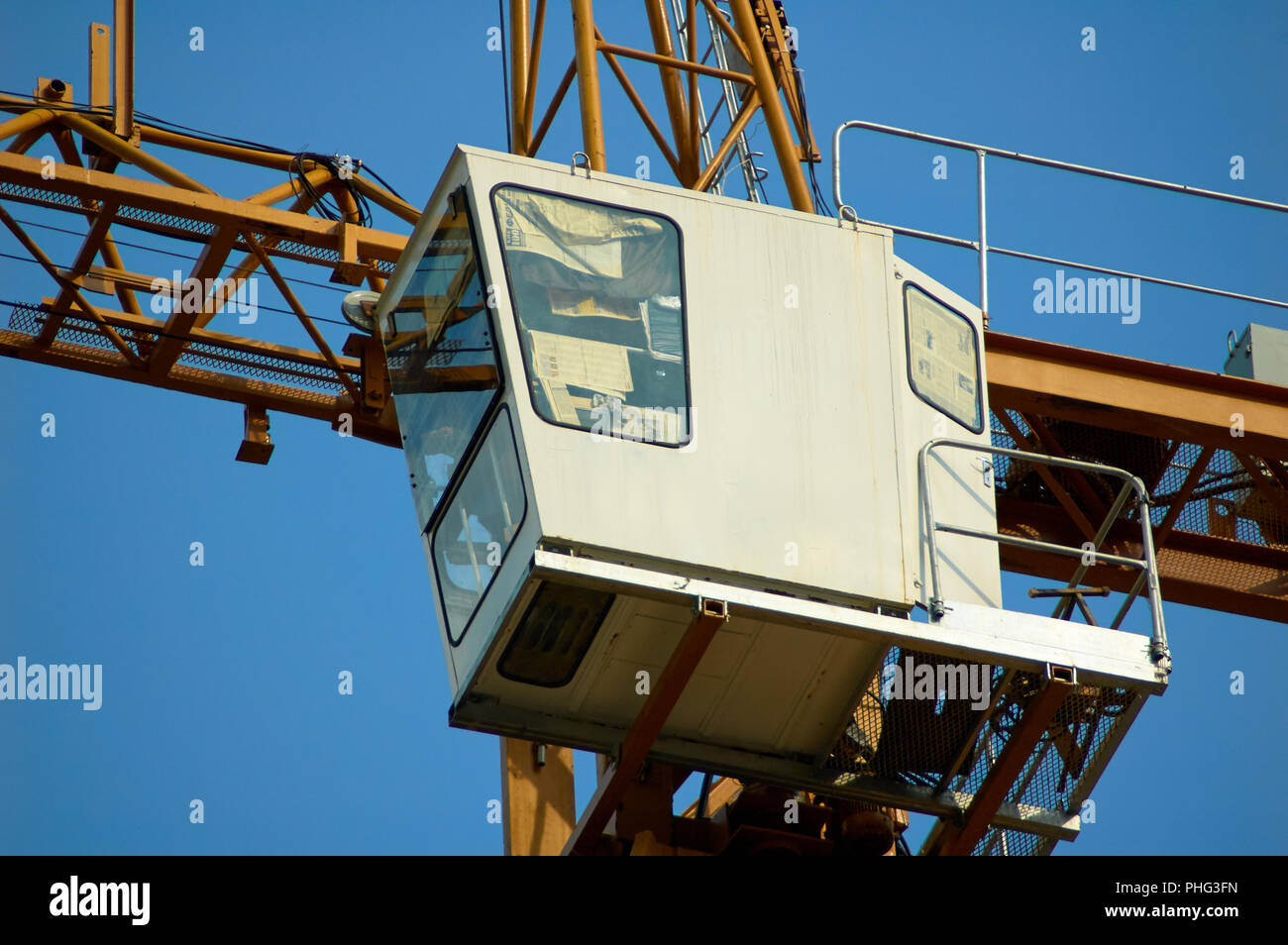 Yellow cab crane hi-res stock photography and images - Alamy