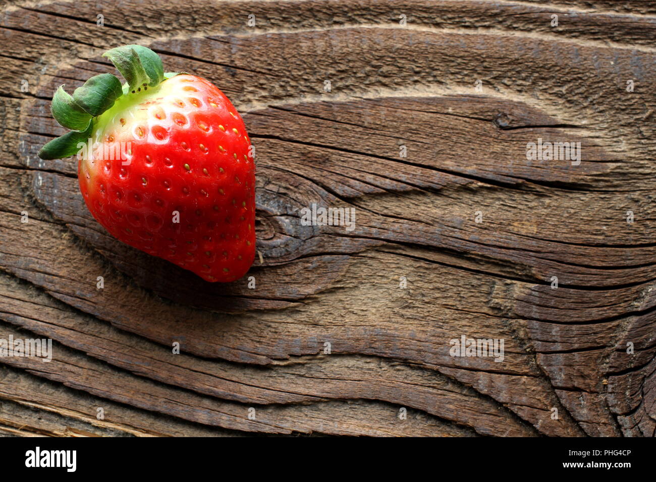 Strawberry table top hi-res stock photography and images - Alamy