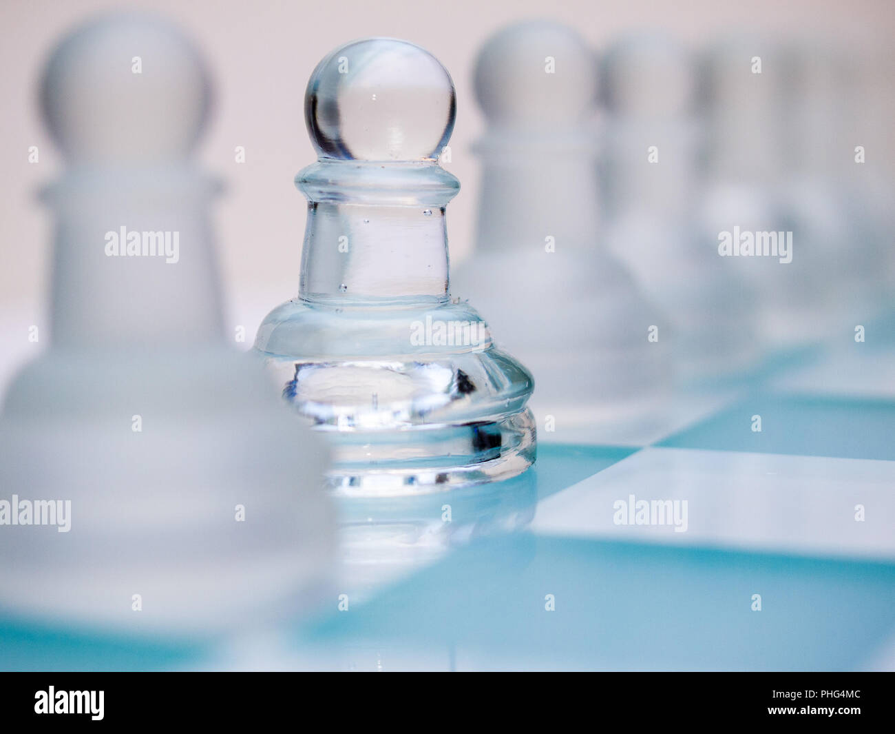 Chess glass transparent king isolated hi-res stock photography and ...