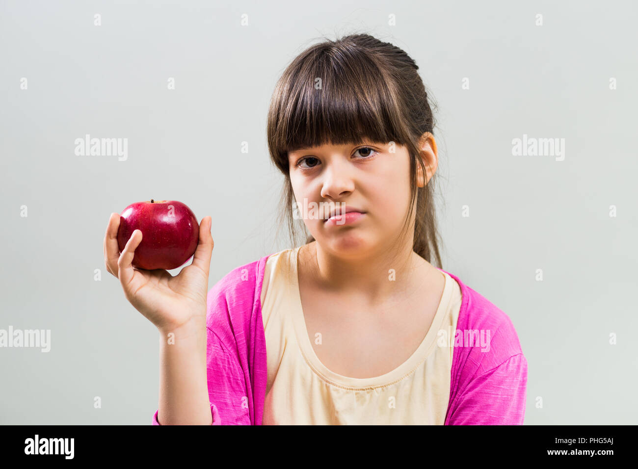 Little Girl Doesn t Want To Eat Fruit Stock Photo Alamy little-girl-doesn-t-want-to-eat-fruit-stock-photo-alamy