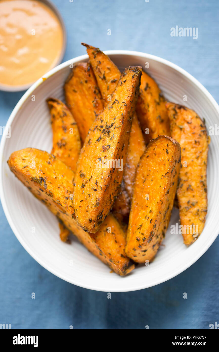 Chilli wedges hi-res stock photography and images - Alamy