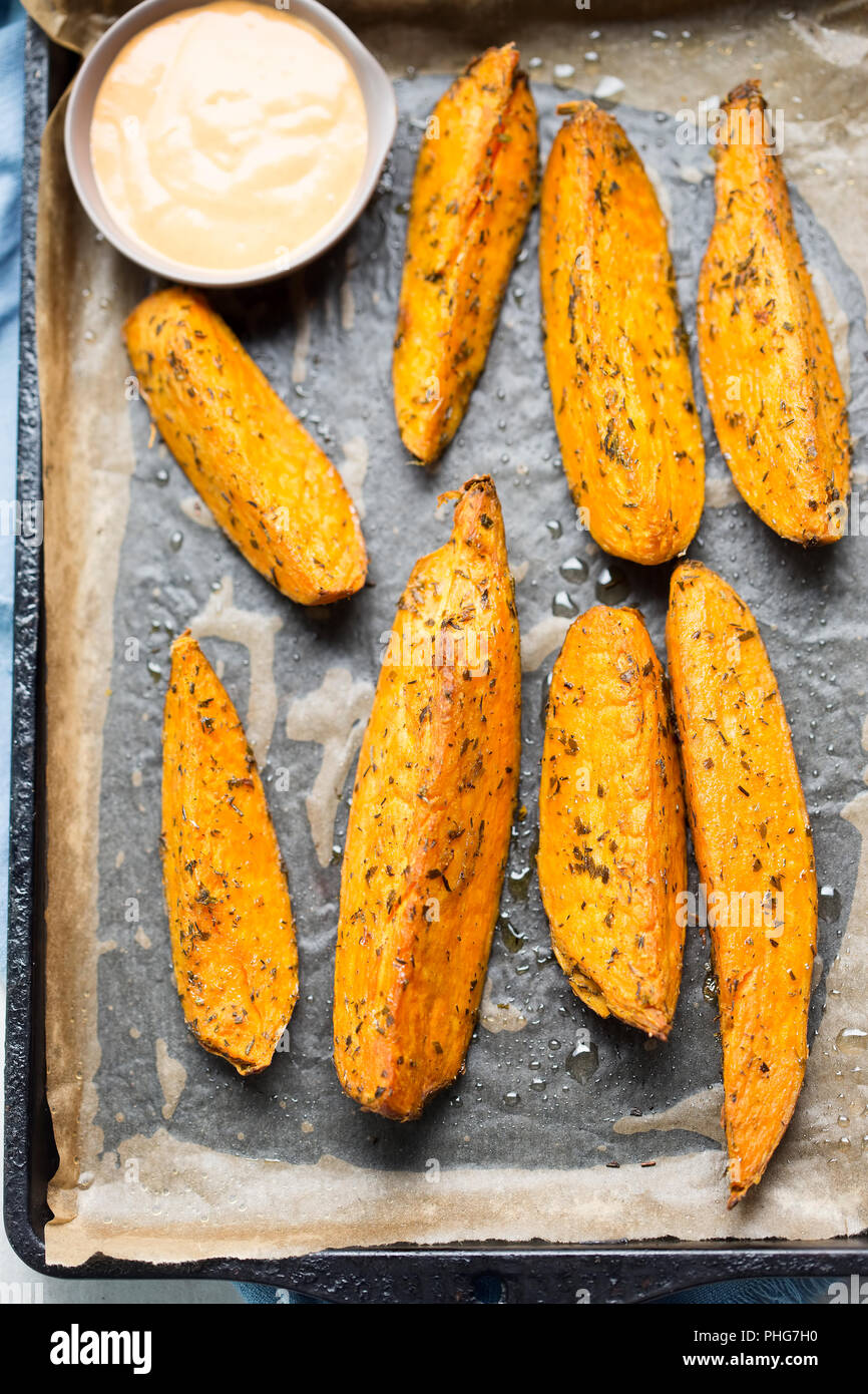 Chilli wedges hi-res stock photography and images - Alamy