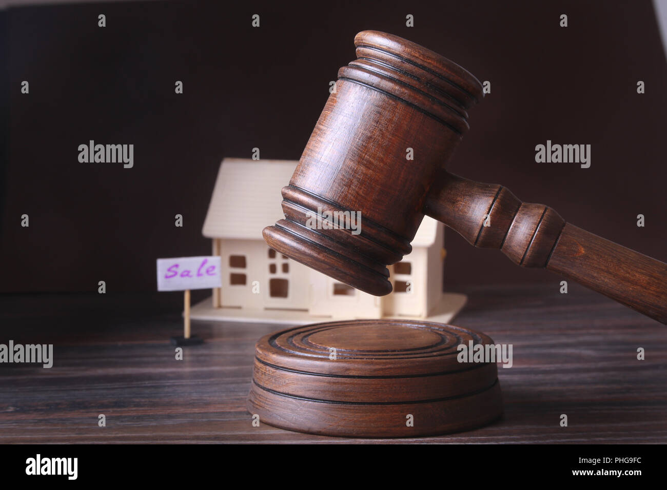 House for sale, auction hammer , symbol of authority and Miniature ...