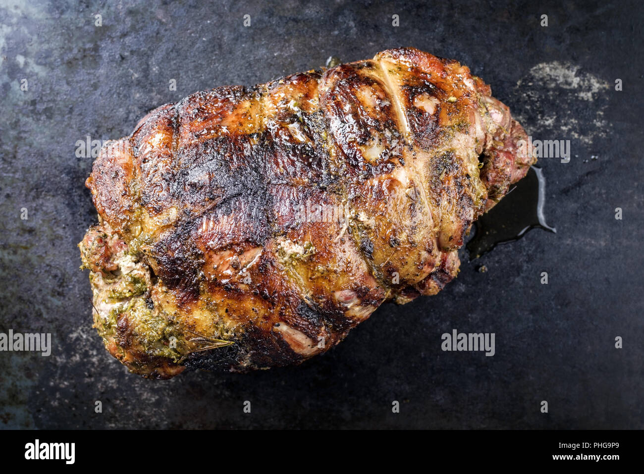 Metal sheet sheep hi-res stock photography and images - Alamy