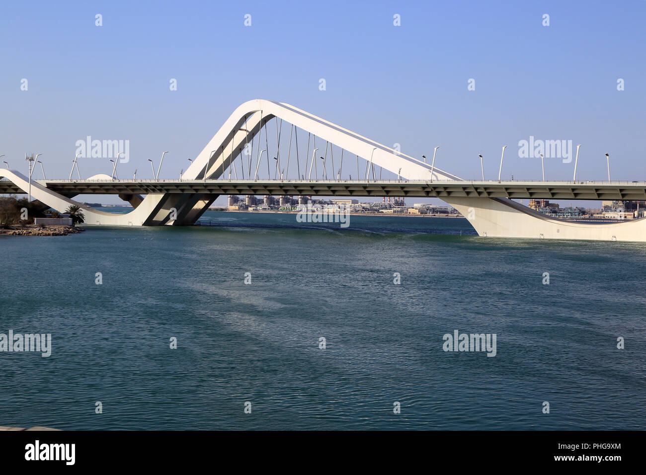 Abu Dhabi, Sheikh Zayed Bridge Stock Photo - Alamy