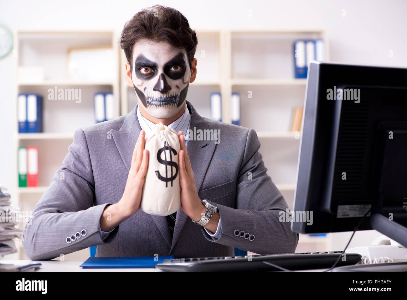 Scary work office hi-res stock photography and images - Alamy
