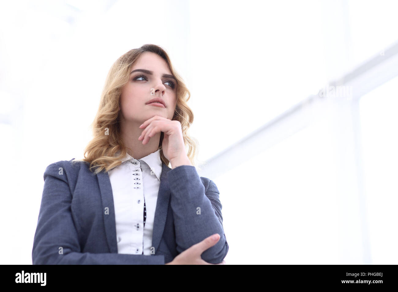 modern woman looking at copy space.i Stock Photo - Alamy