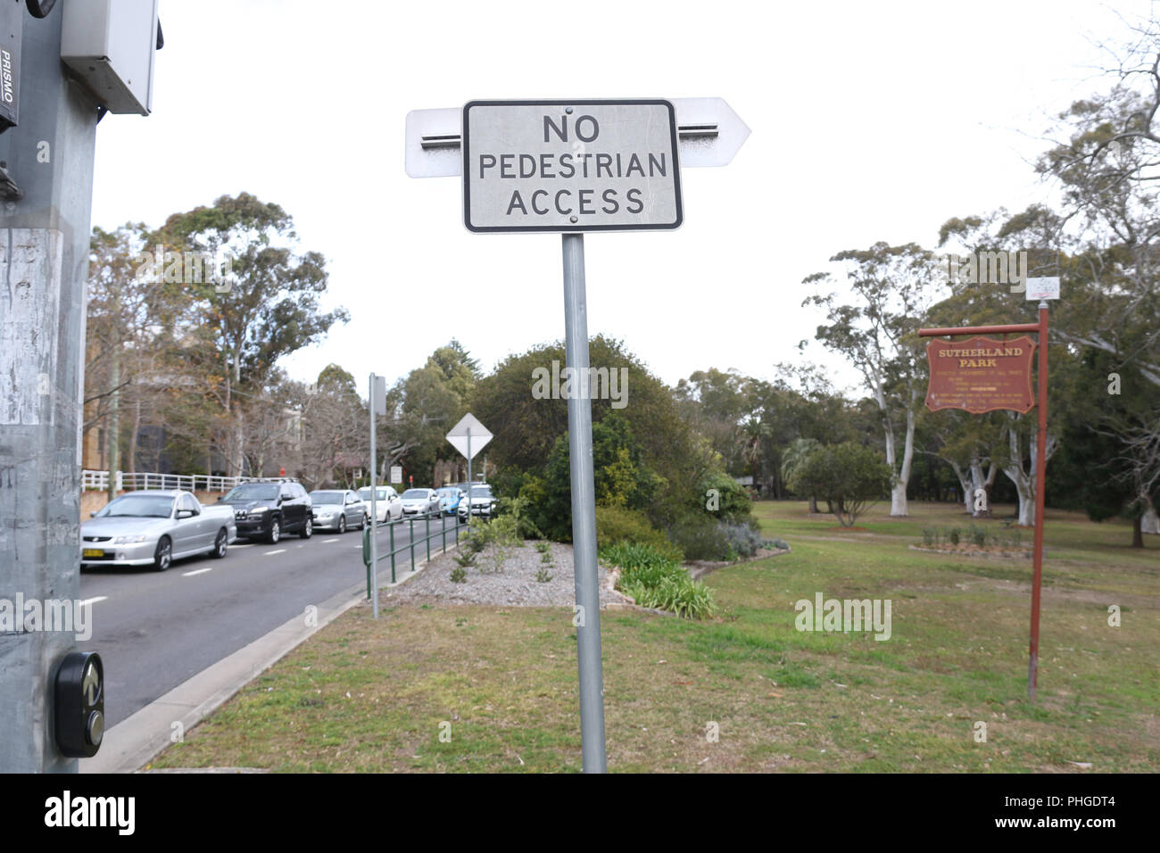 No pedestrian access road sign on the Sutherland Park side of Linden ...